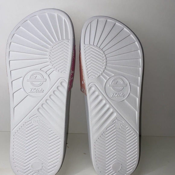 ISlide | Shoes | Nba Los Angeles Lakers Team Logo Slides Flip Flop ...